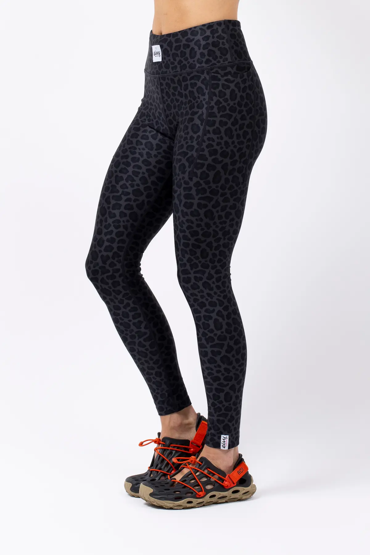 Pocket Tights - Black Leopard