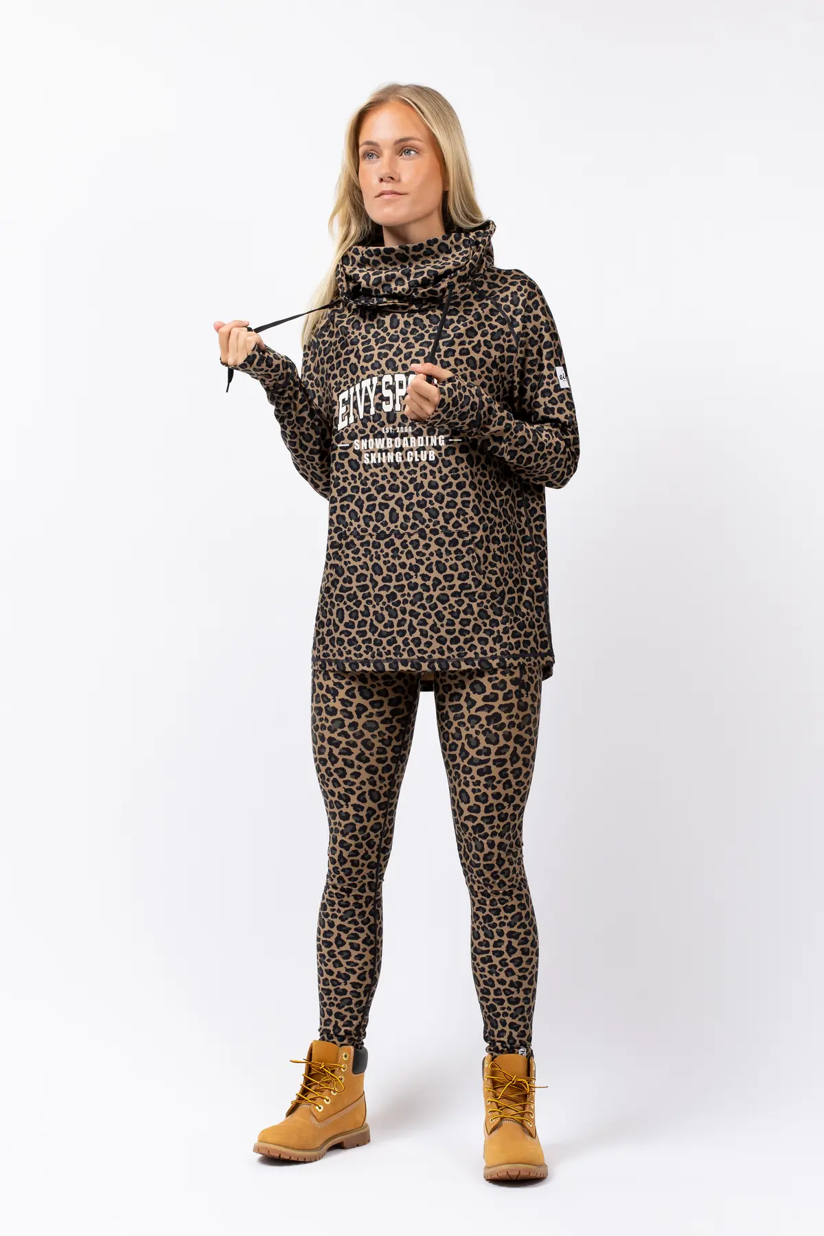 Base Layer Women - Ski and snowboard base layers from Eivy Clothing